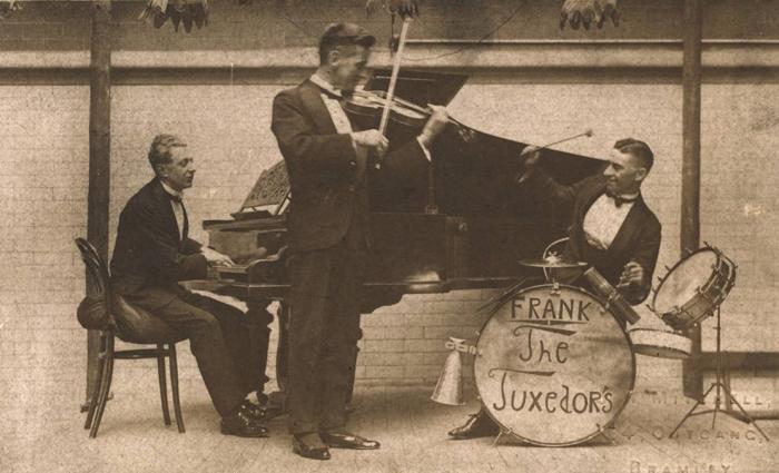 16 curious articles related to music period 1920S | Music Tales